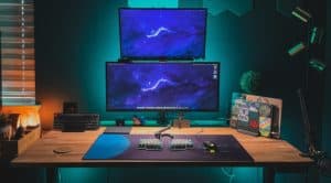 How to Position Keyboard, Mouse, and Monitor for Gaming