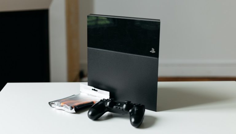 is-a-gaming-monitor-worth-it-for-ps4-pc-delight